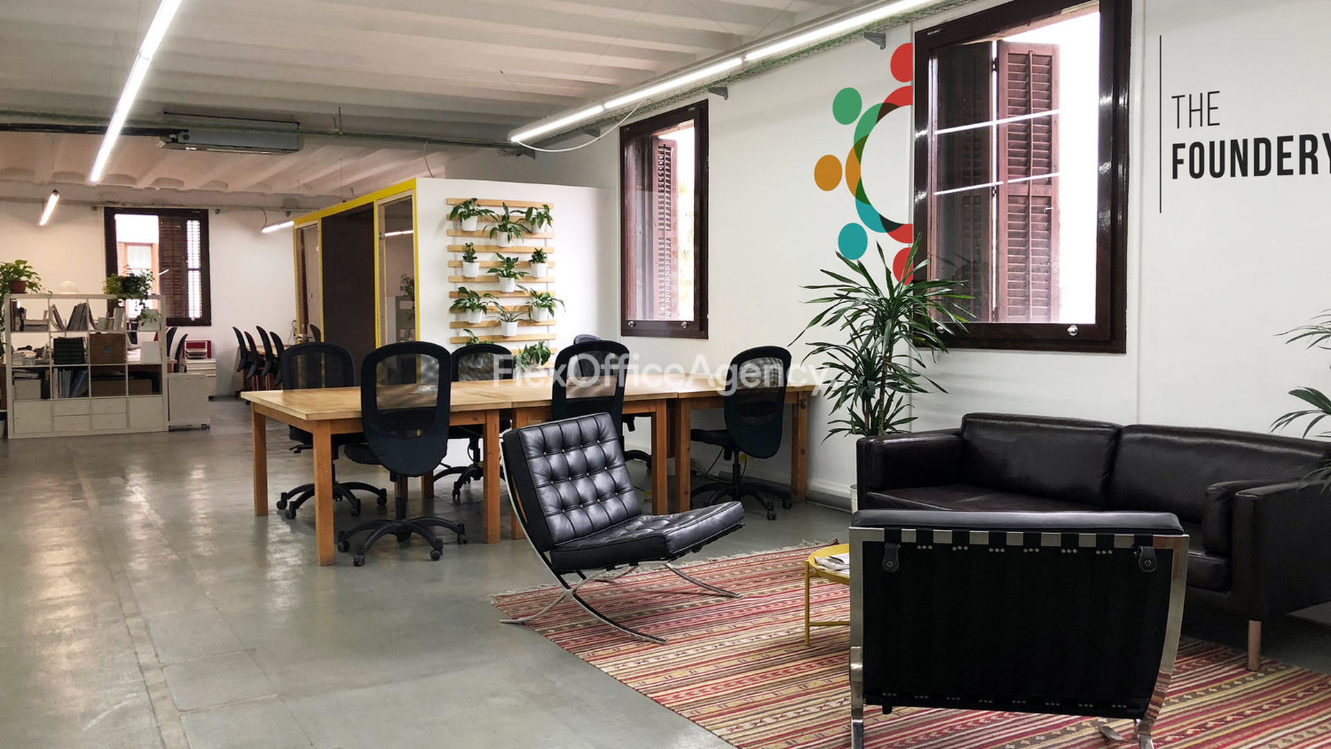 Barcelona, Plaça Reial - FlexOfficeAgency